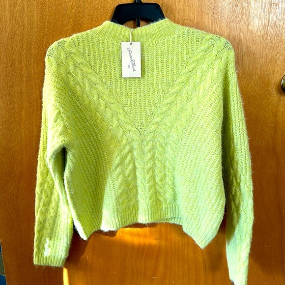 Universal Thread | Sweaters | Universal Thread Ladies Yellow Cable Knit ...